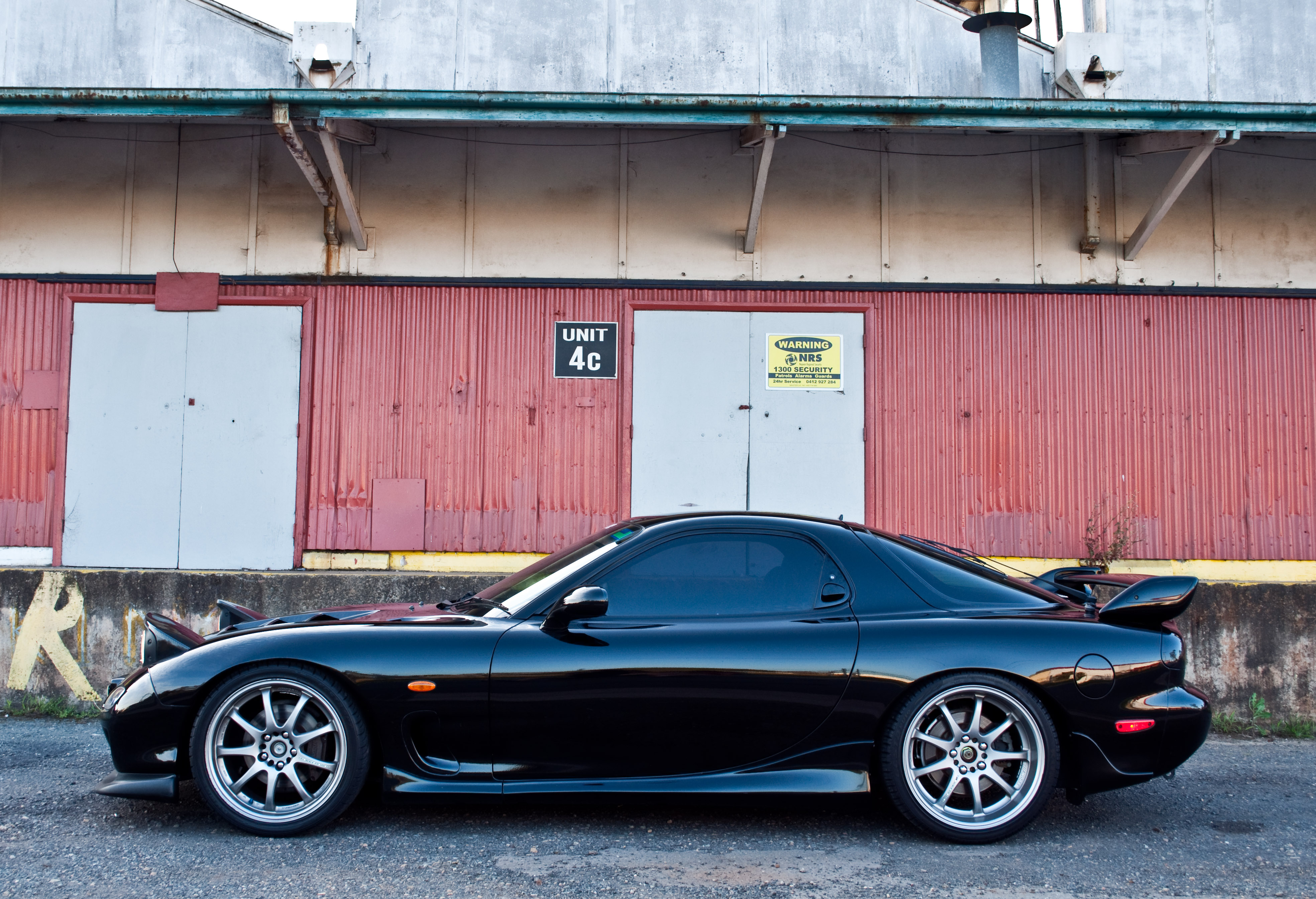 マツダ RX-7（FD3S）を走らせるための、5つの手順 : TASUG（東京オートサロンアルティメートガイド）