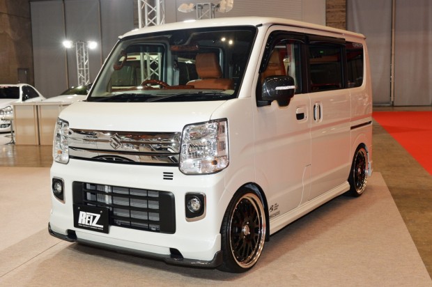 ライツ | TASUG（東京オートサロンアルティメートガイド）